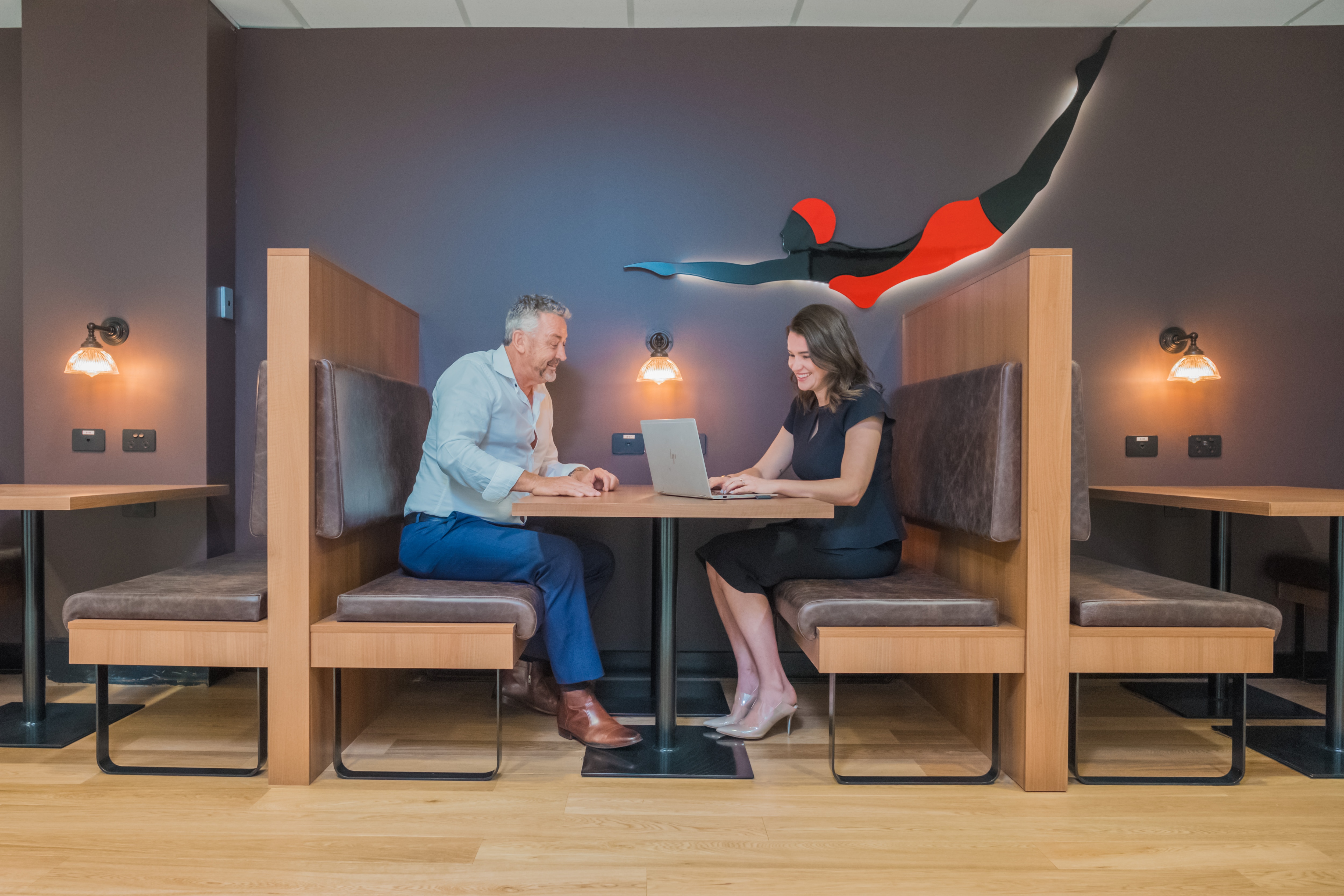 What is Hot Desking?
